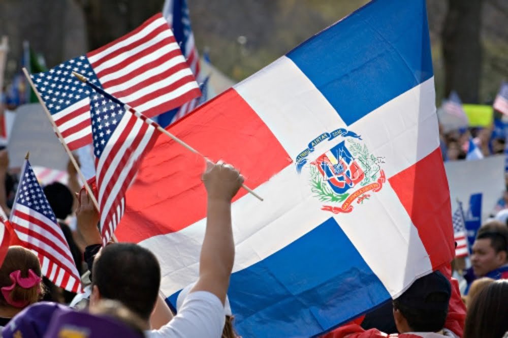 Dominicanos multiplican su alegre presencia - Quisqueya Peach