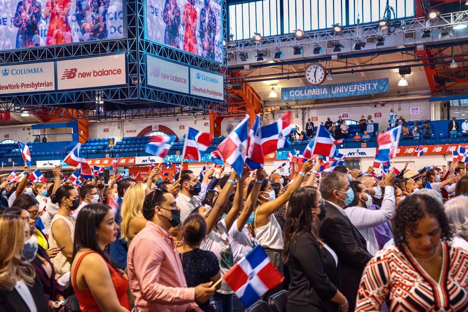 Casi tres millones de dominicanos viven en el extranjero - Quisqueya Peach